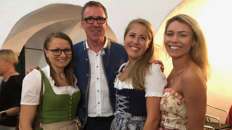 World Cup Presenter are stuck - not quite